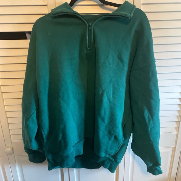 TNA | Sweaters | Tna Green Zip Up Sweater With Ribbed Cuffs And Relaxed ...